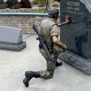 8 Famous Vietnam War Memorial Statues in the United States